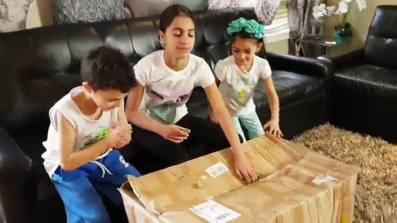 Bad Baby Magic Wand Genie Lamp Prank Toy Freaks Kids Out! - video ...