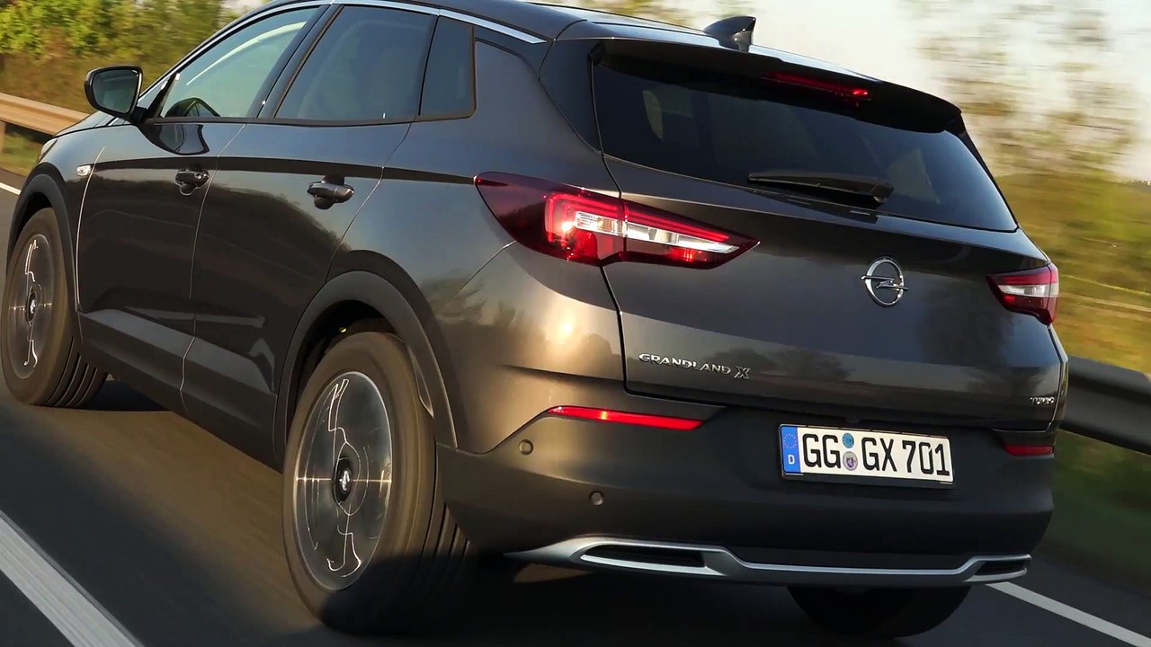 Opel Grandland X in Grey Exterior Design - video Dailymotion