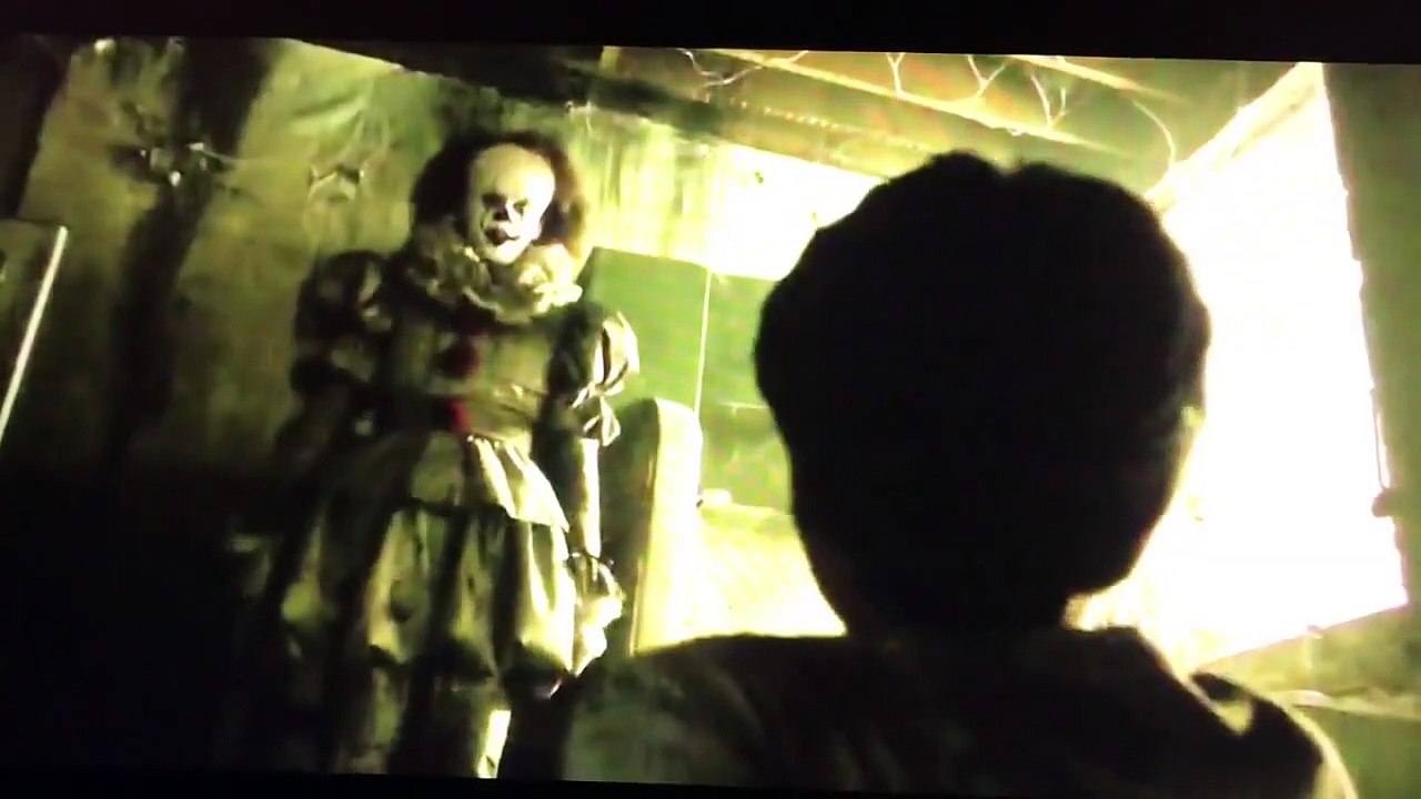 IT (2017) - PennyWise in Fridge Scene - video Dailymotion