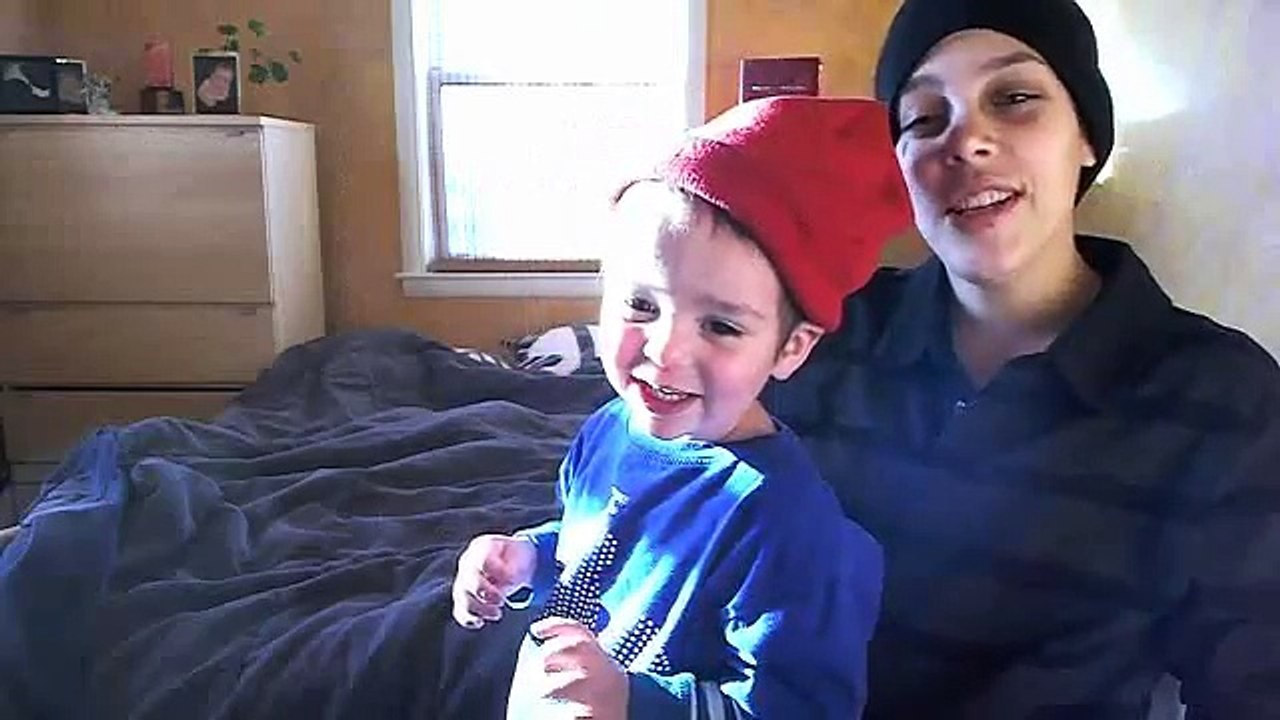 How To Change A Diaper - video Dailymotion