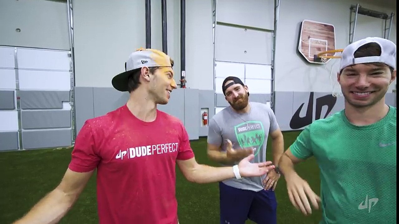 Airplane Trick Shots | Dude Perfect - Dailymotion Video