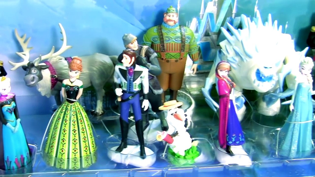 20 Frozen Mega Figures Playset 20 Figurines from The Walt Disney Film ...