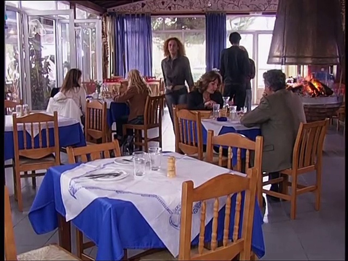 Πήρα Κόκκινα Γυαλιά - Επεισόδιο 10 - video Dailymotion