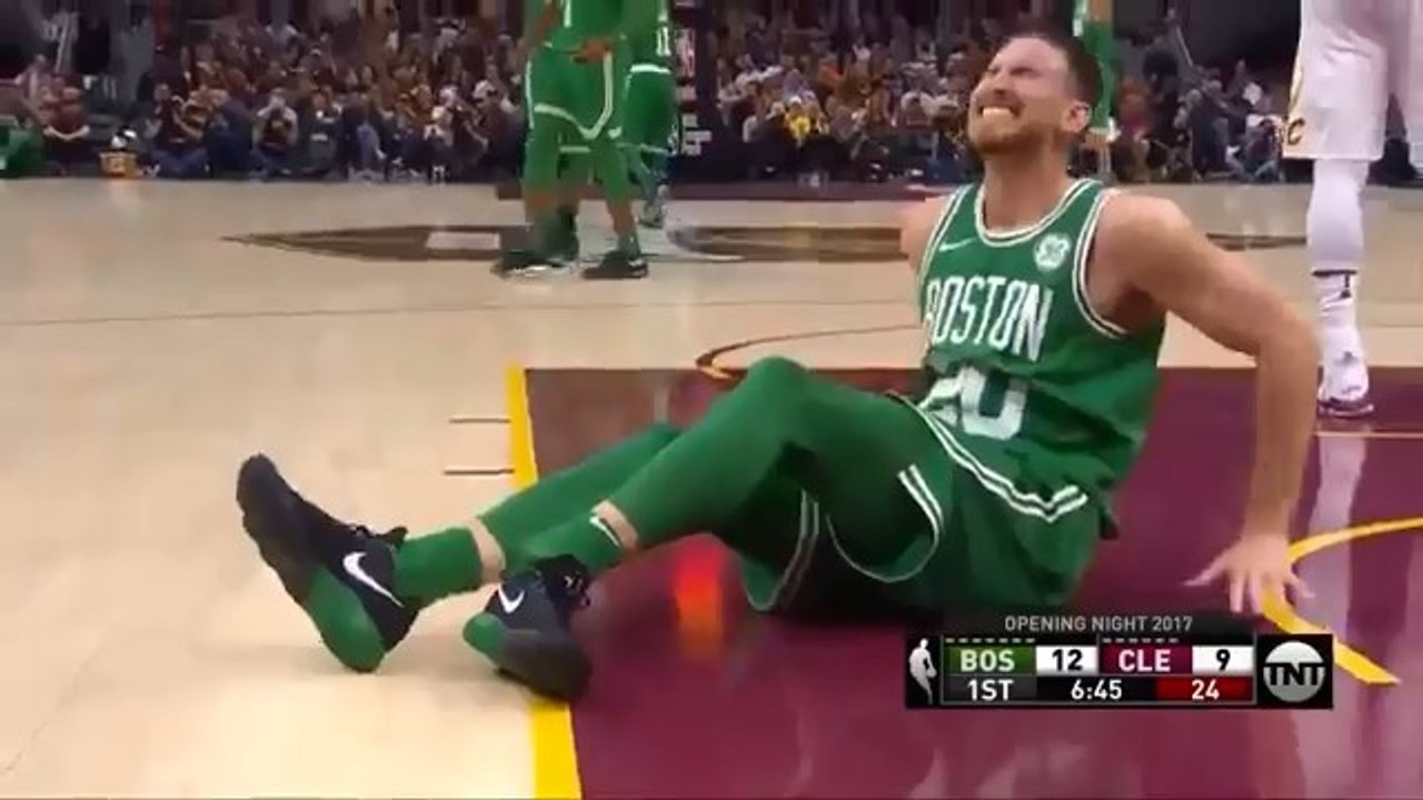Gordon Hayward Leg Injury Full Video! - video Dailymotion