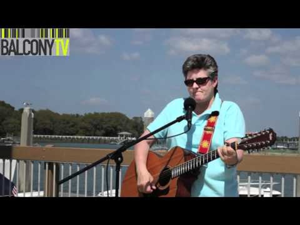 RENE RUSSELL - CHOICES (BalconyTV) - video Dailymotion