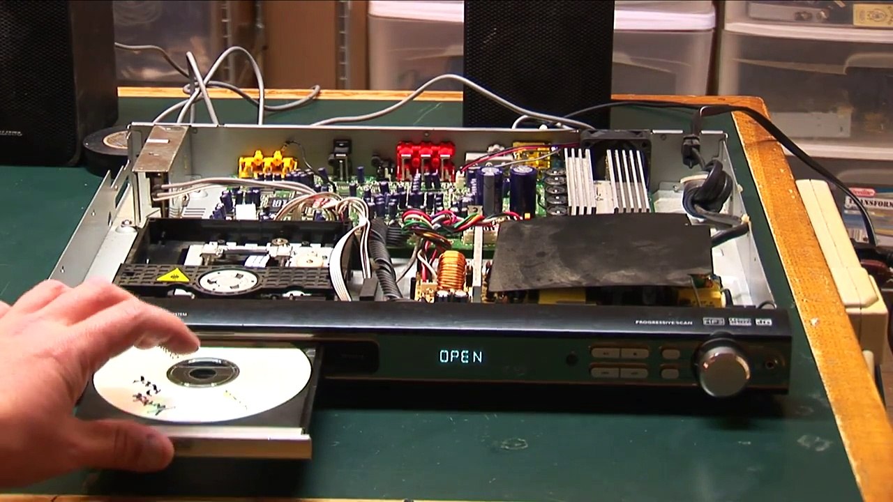 How to Fix CD or DVD Player No Disc Error - won't play CD or DVD ...