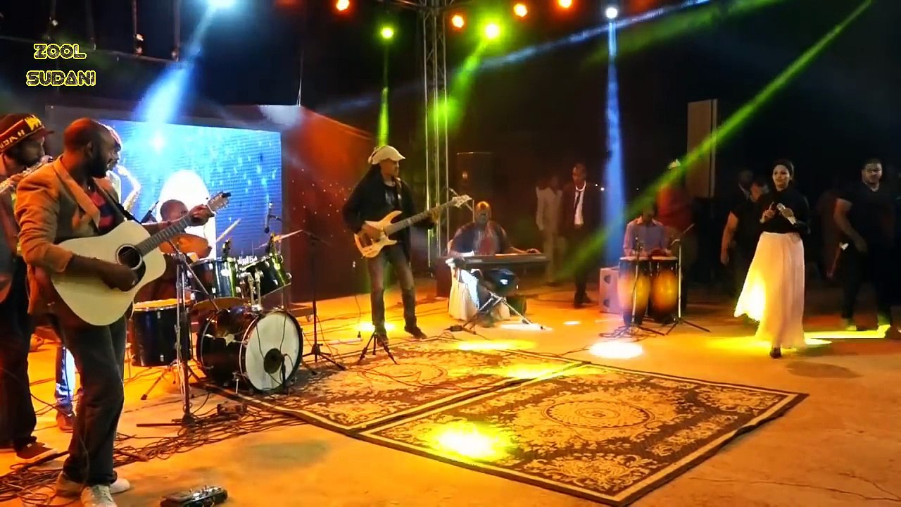 نانسي عجاج Nancy Ajaj ضحكة شمس شرقت - فيديو Dailymotion