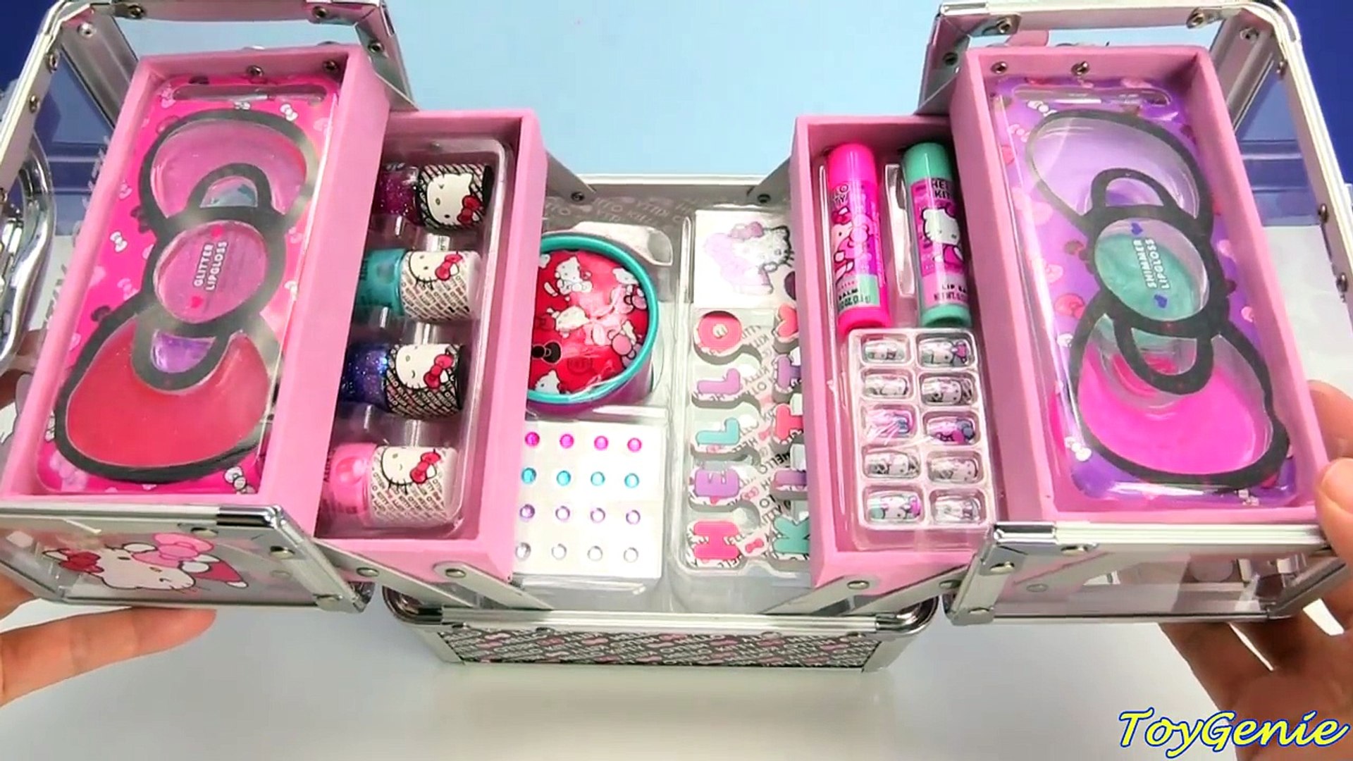 Hello Kitty Makeup Kit