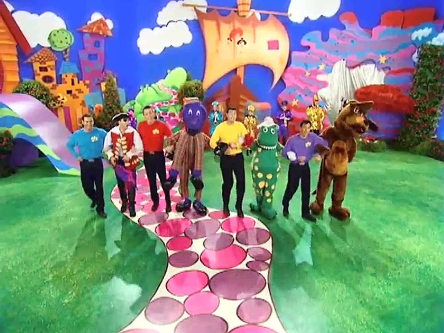 The Wiggles It39s A Wiggly Wiggly World Youtube