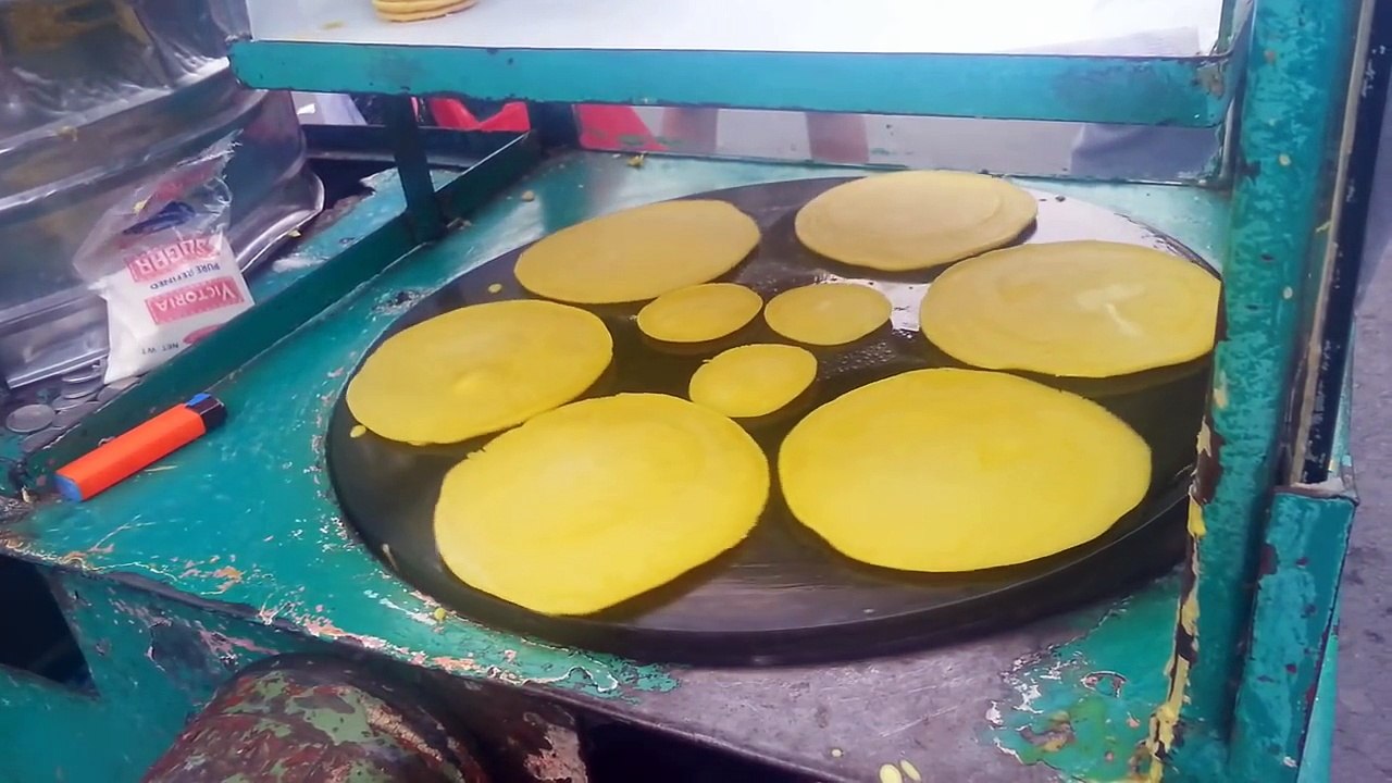 Must-Try Street Foods in Manila PH: Pinoy Pancake!! (Yellow Pancake ...