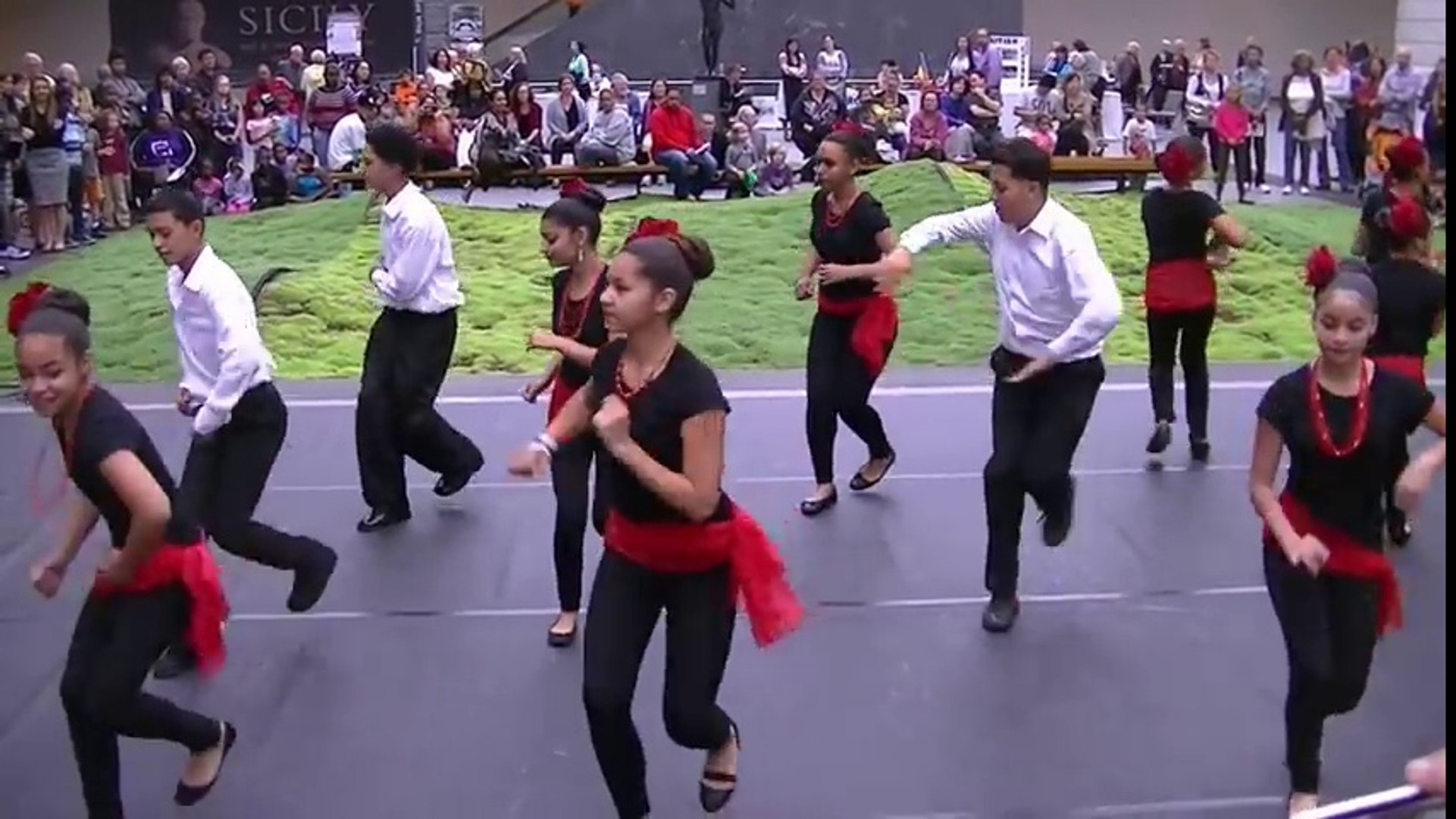 Traditional Merengue Dance