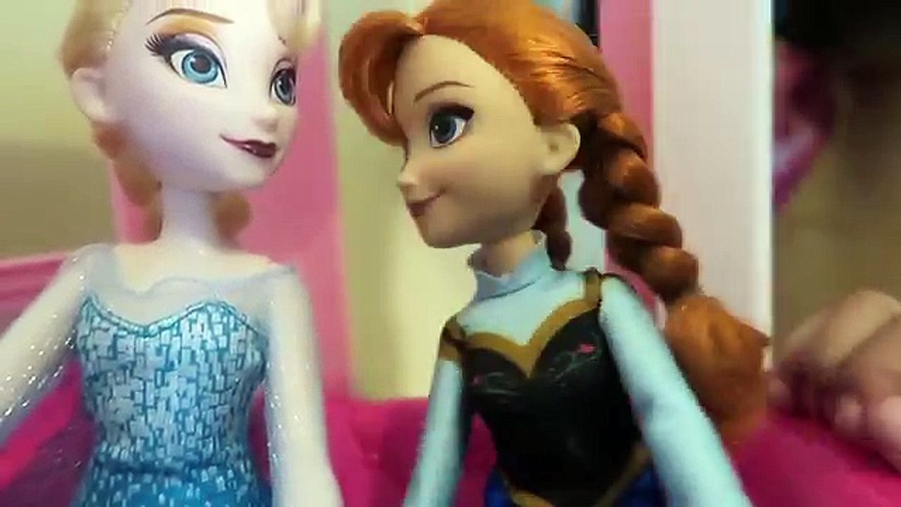 Frozen Elsa Has An Accident! It Was Annas Fault?! (Elsa Videos) - video ...