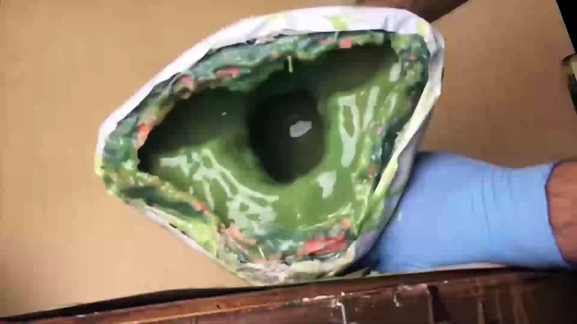 Thor Ragnarok'tan Hulk heykeli