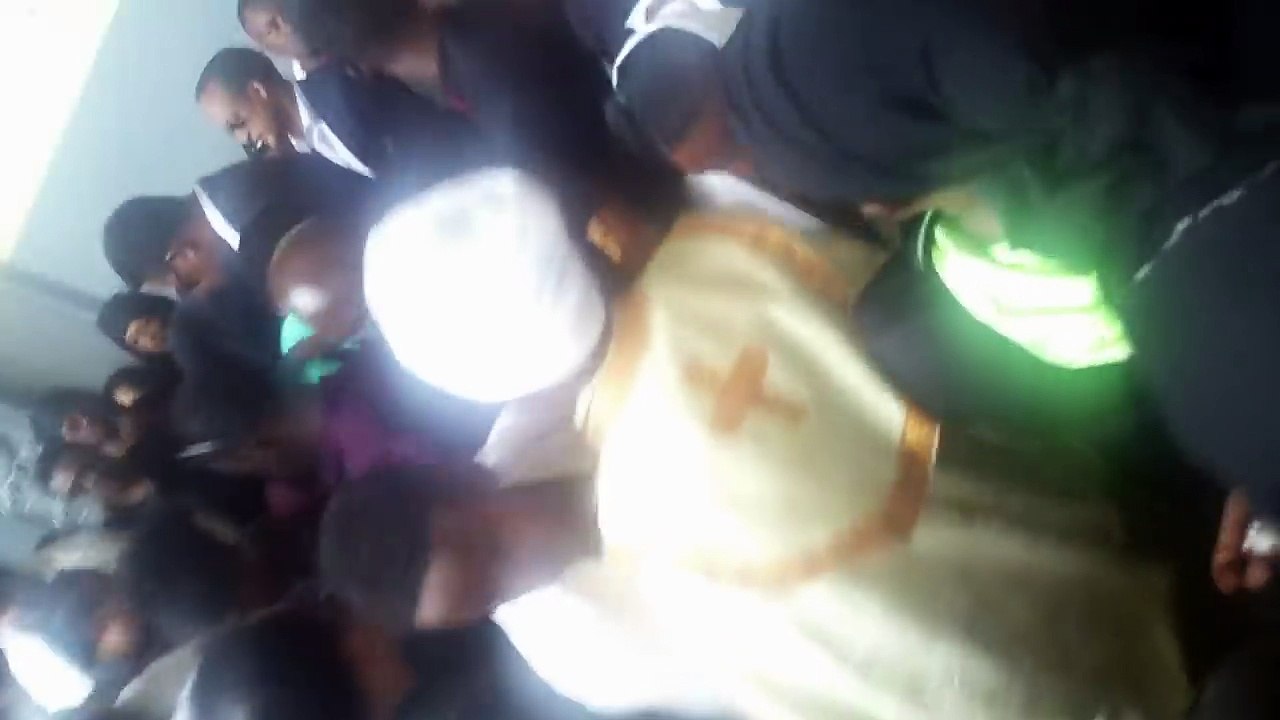 Ethiopia:Tamrat desta የቀብር ስነ-ስርአት - فيديو Dailymotion