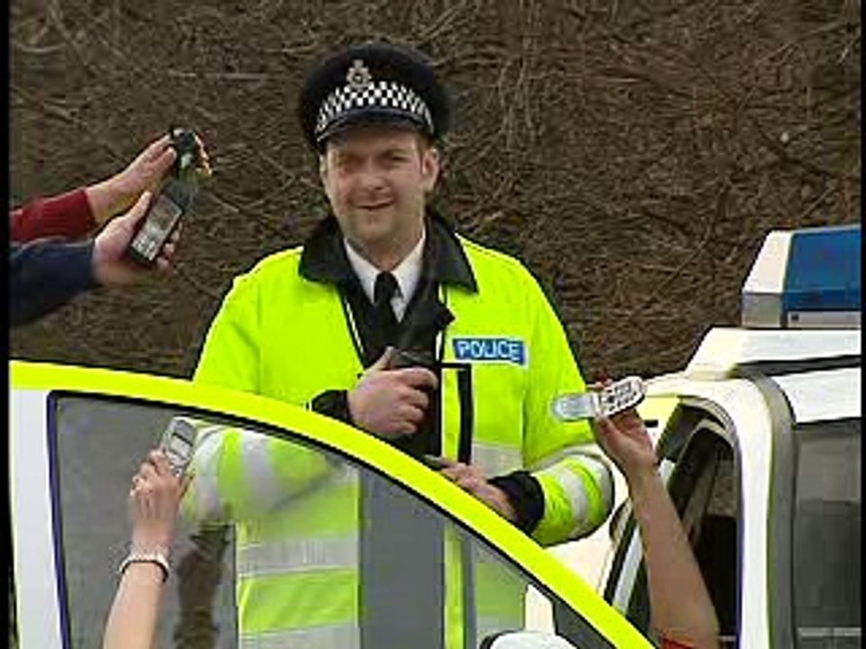 Just for fun || The Phone Police Pranks - video Dailymotion