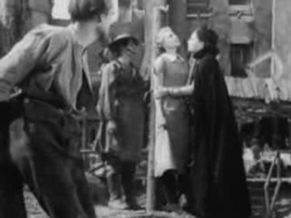 H.G. Wells Apocalypse Science Fiction Film - Things To Come - video ...