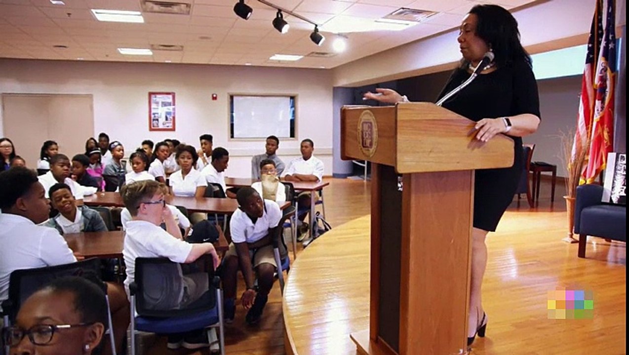 Warren Buffett: Investor. Teacher. Icon. ~ Documentary 2018 - video ...