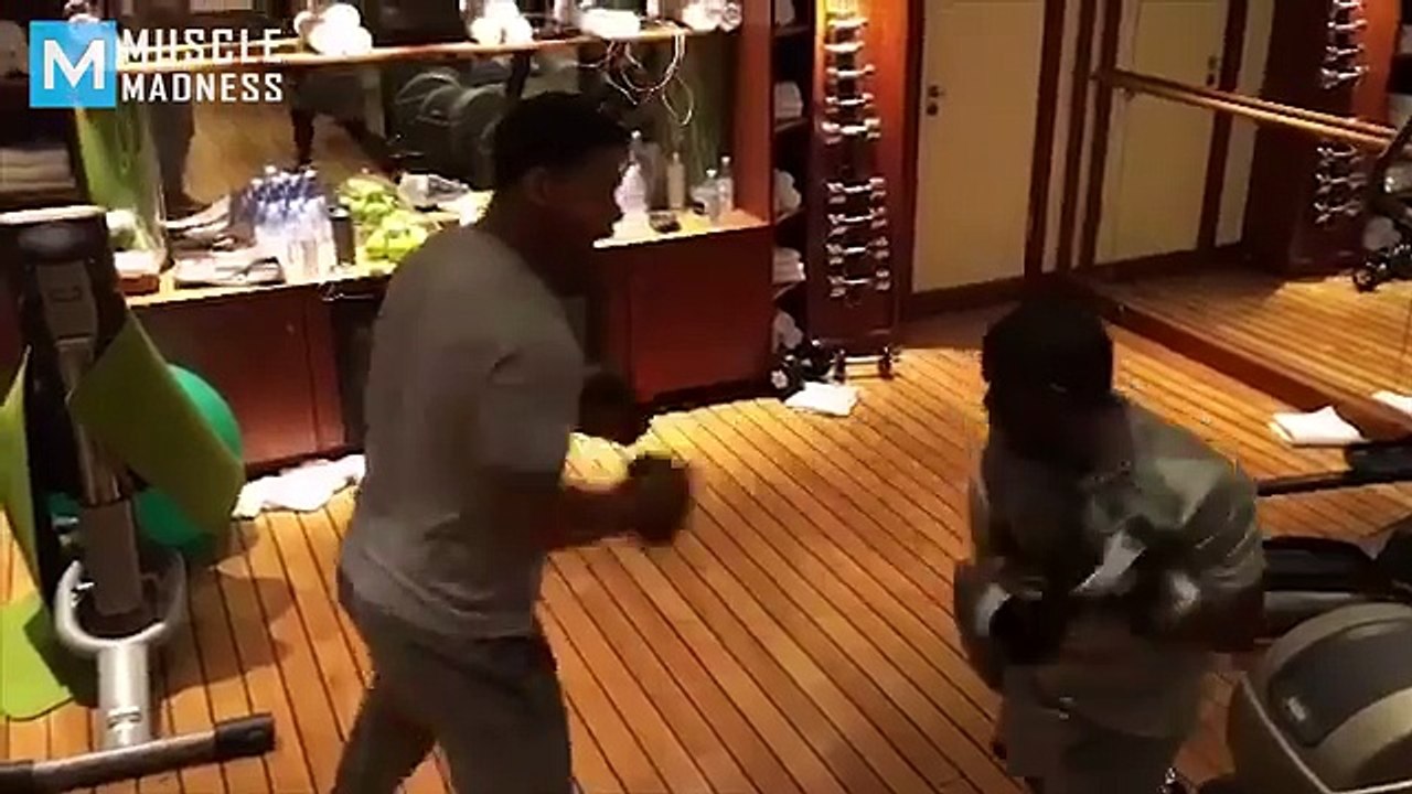 KEVIN HART Workout Highlights | Muscle Madness - video Dailymotion