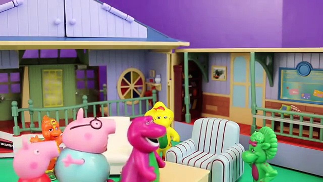 Peppa Pig at Barney and Friends Dinosaur School with George Pig and ...