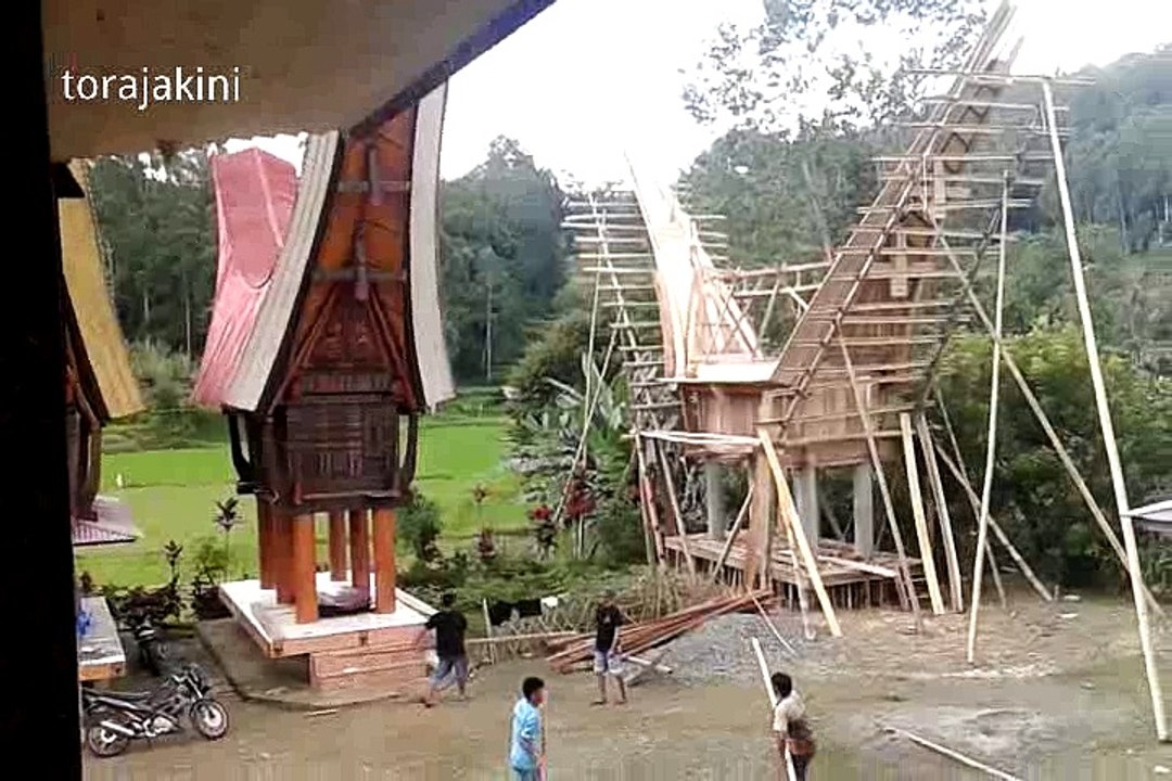 Pembuatan Alang, Lumbung Khas Toraja 4 - Video Dailymotion