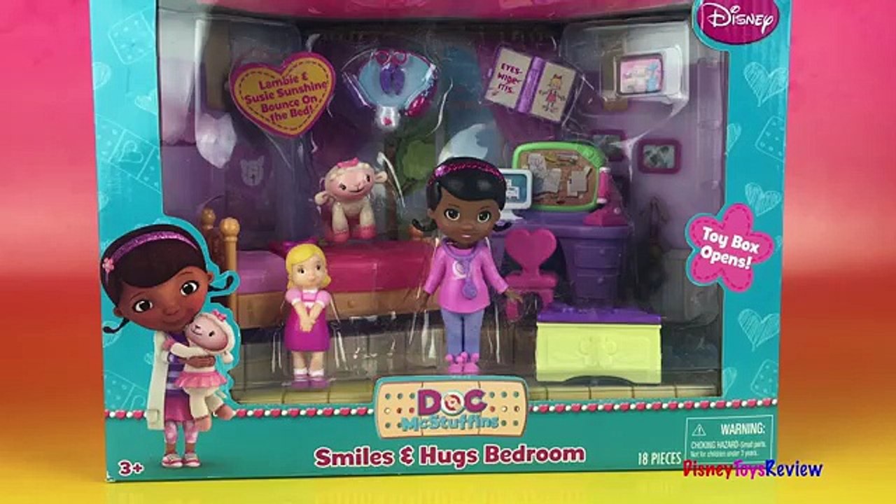 Doctor Pretend with Doc McStuffins Lambie Smiles and Hugs bedroom ...