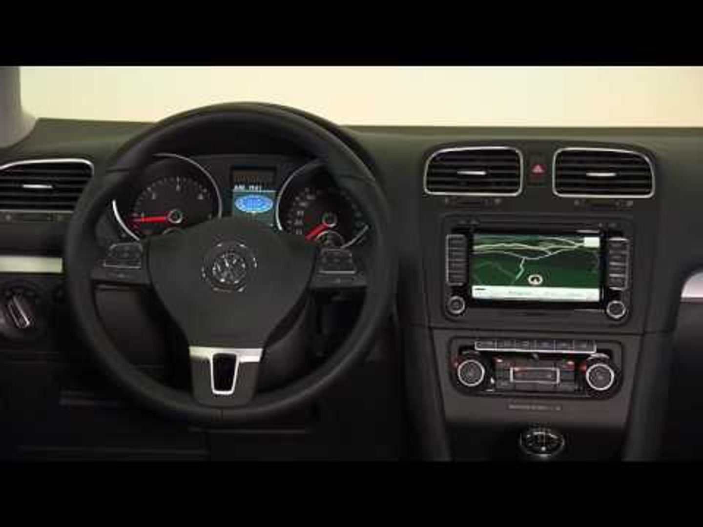 Volkswagen Golf 2010 Interior Volkswagen New Golf Sport 1.4 TSI First