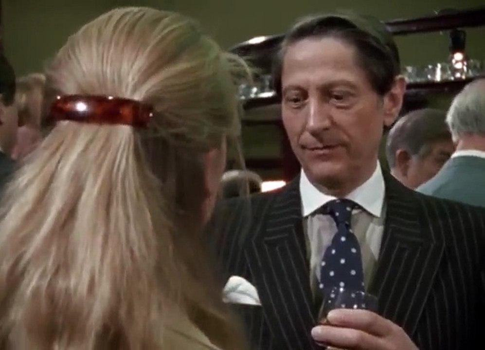 House of Cards (1990) S01 - Ep04 House of Cards - 4 - Part 02 HD Watch ...