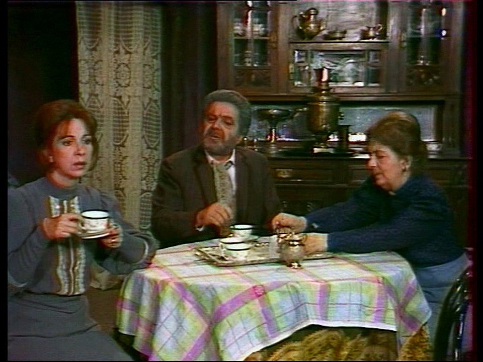 BLACK & WHITE -- MYRON __ '''ΟΙ ΜΙΚΡΟΑΣΤΟΙ''' -- (1ο) --(ΜΑΞΙΜ ΓΚΟΡΚΙ ...