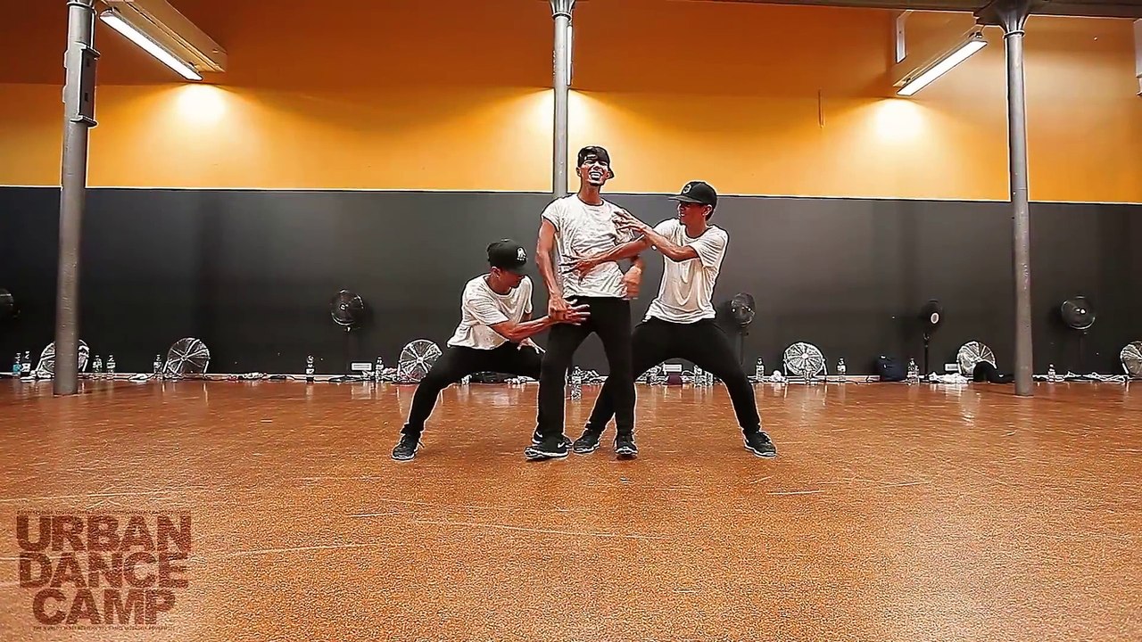 Blurred Lines - Robin Thicke _ Quick Style Crew Choreography _ 310XT ...