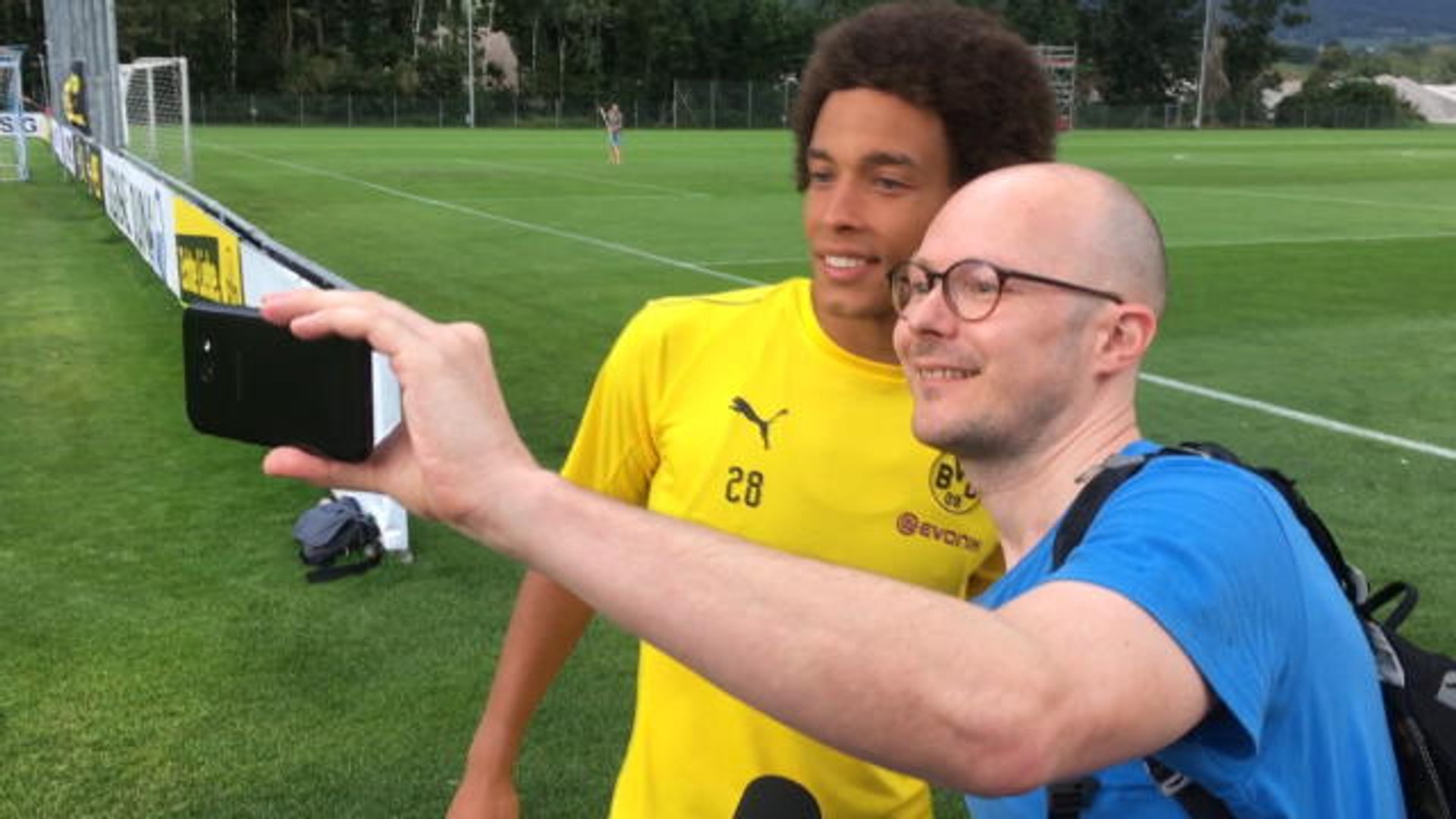 Witsel trains with new team-mates at Borussia | beIN SPORTS
