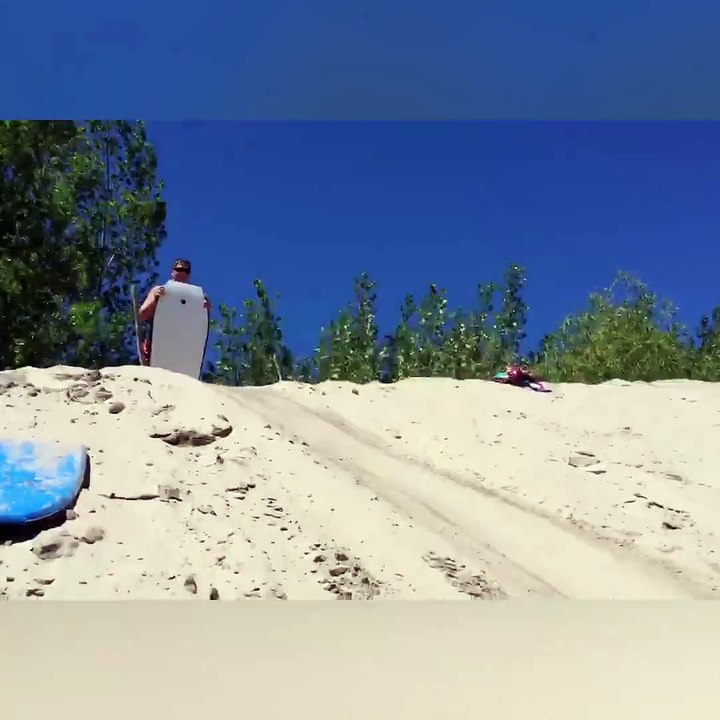 Funny beach fails - video Dailymotion