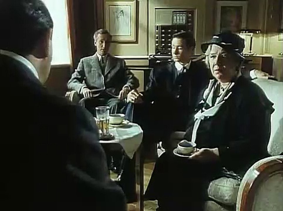 Agatha Christie's Poirot S05E01 The Adventure Of The Egyptian Tomb part ...