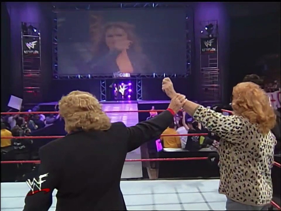 Ivory vs. The Fabulous Moolah - WWE Women's Championship Match: Raw, Oct. 25, 1999 - video ...