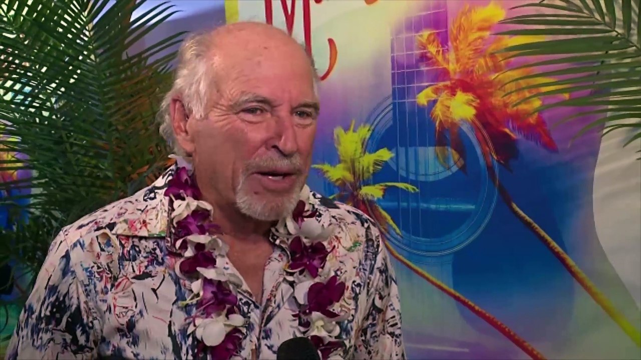 Jimmy Buffett Went Surfing During Hurricane Florence - video Dailymotion
