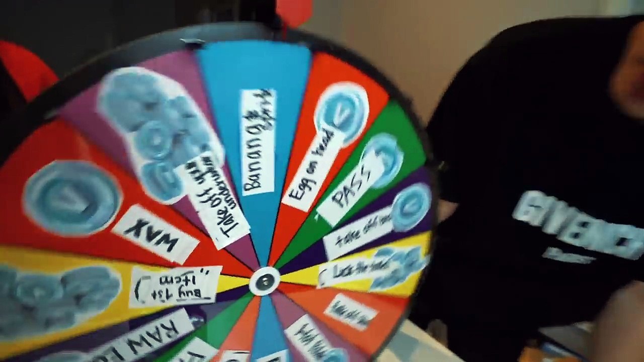 Spin The MYSTERY Wheel Challenge With GIRLFRIEND (1 SPIN = REMOVE 1 ...