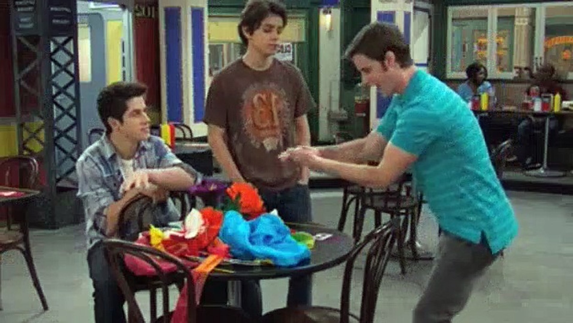 Wizards Of Waverly Place Zeke