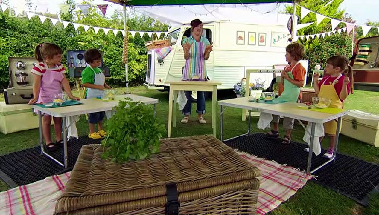 I Can Cook.s03e15.Fig and Fudge Biscuits - video Dailymotion