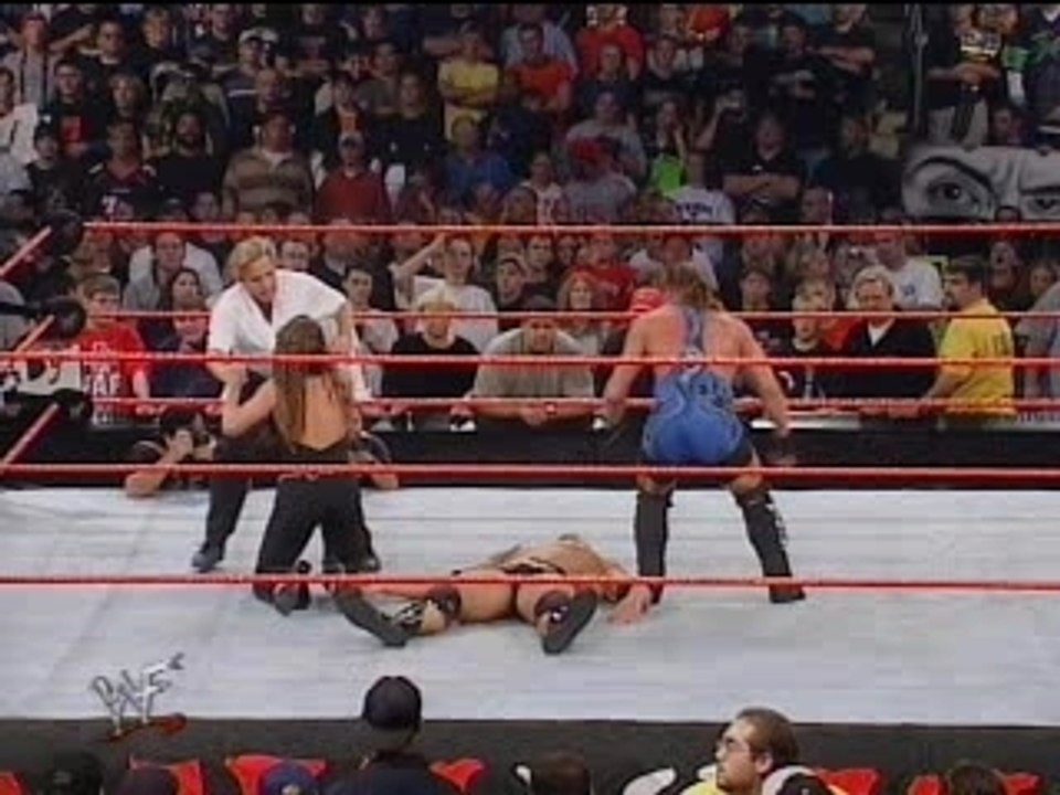 The Rock wins RVD - Vidéo Dailymotion