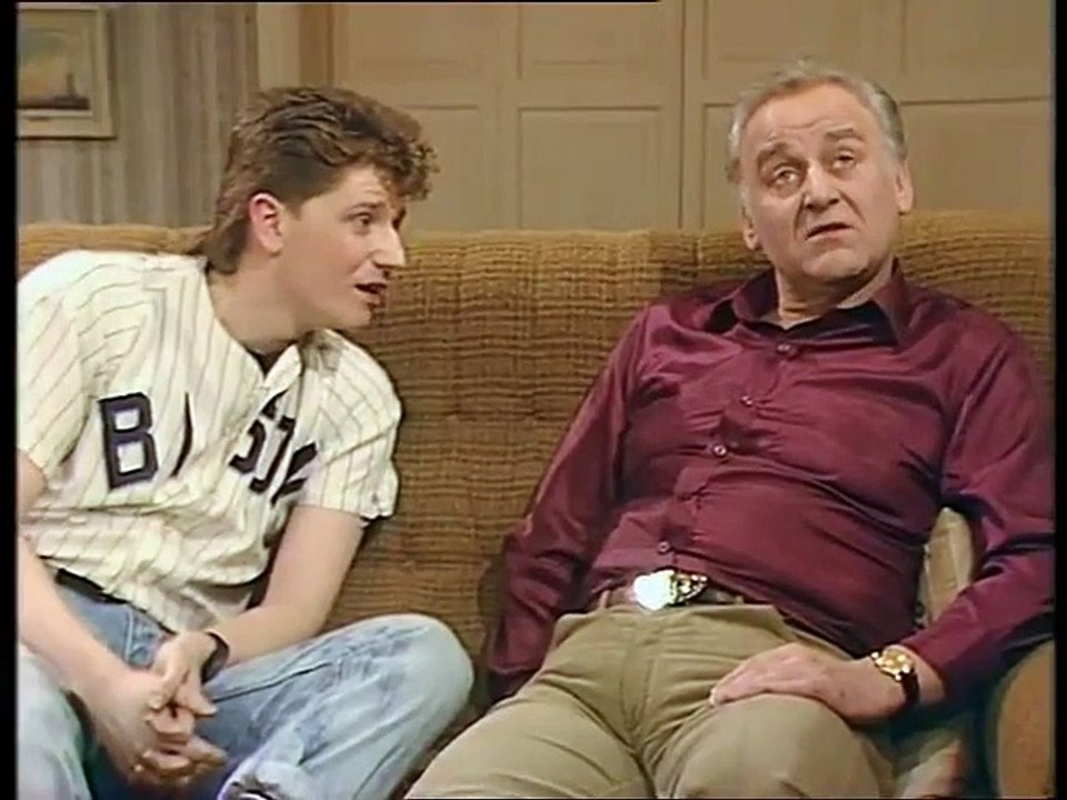 HOME TO ROOST - S01E05 - Dating Henry - video Dailymotion