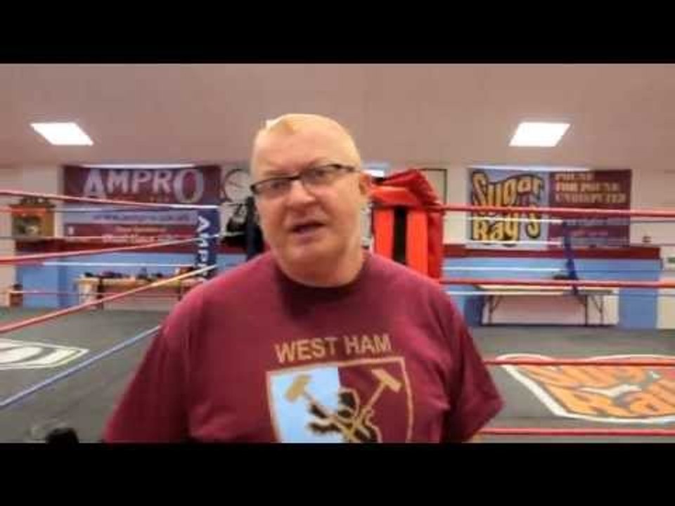 KUGAN CASSIUS & JAMES HELDER VISIT WEST HAM BOYS CLUB WITH CHAIRMAN ...