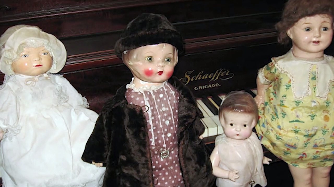 5 Creepy Dolls Moving Haunted Dolls Caught On Tape Video Dailymotion