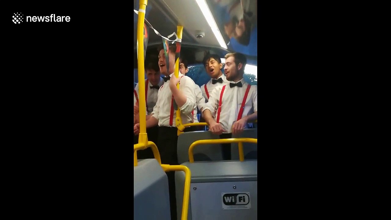 Dapper a cappella singers entertain Dublin bus passengers - video ...