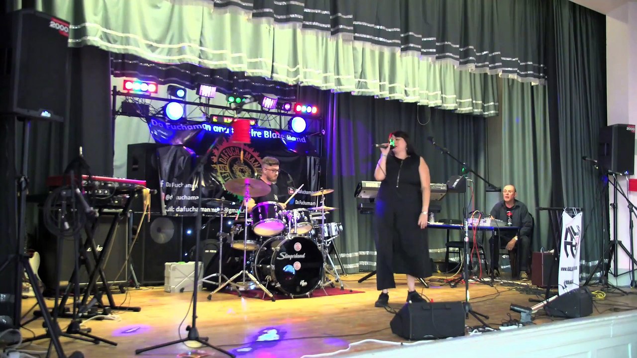 07-09-19 Knowle West Fest at Filwood Community Centre Kala Chng - video ...