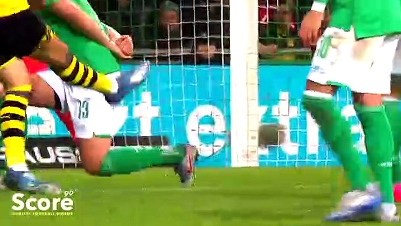 30 CRAZY Goals in Football 2020 - video Dailymotion