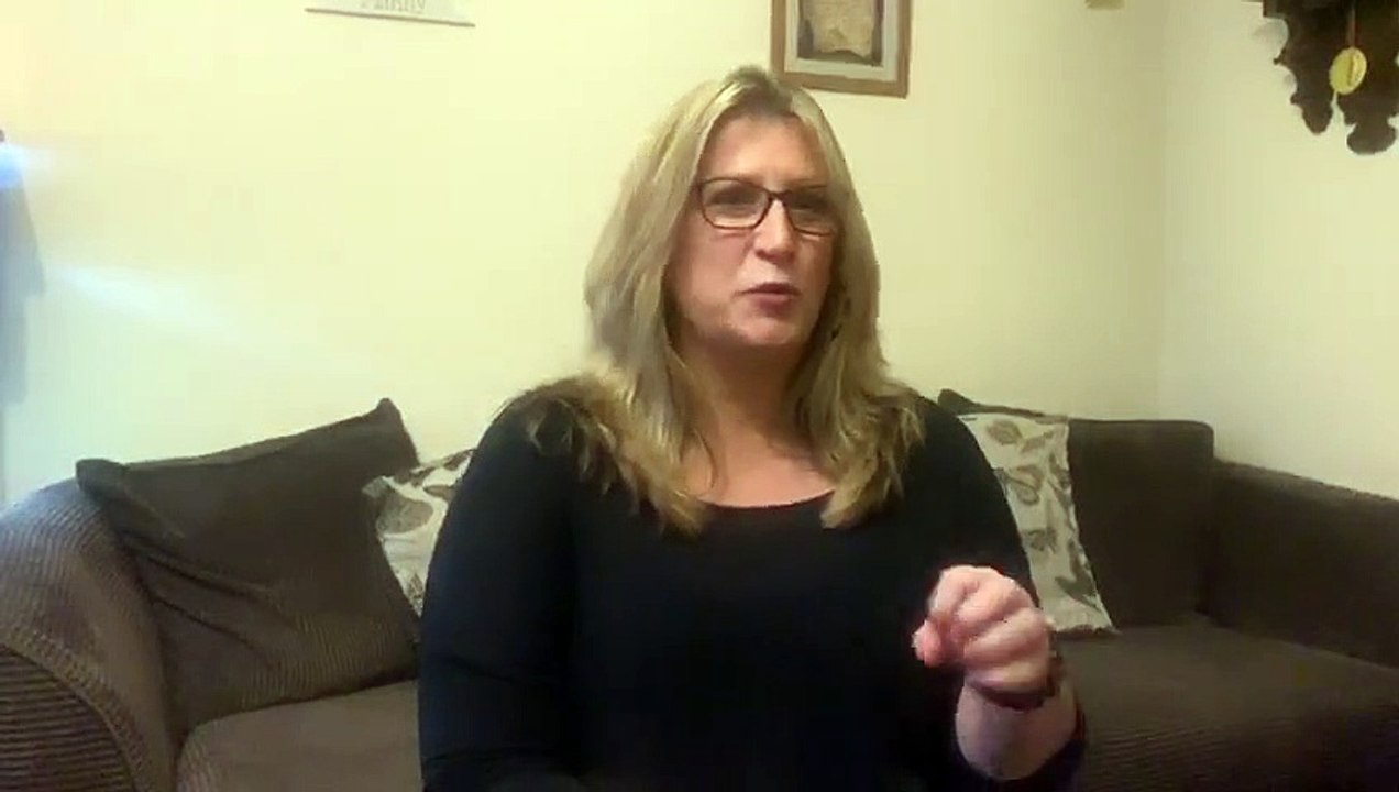 Kerry Pearce and her son Jensen - video Dailymotion