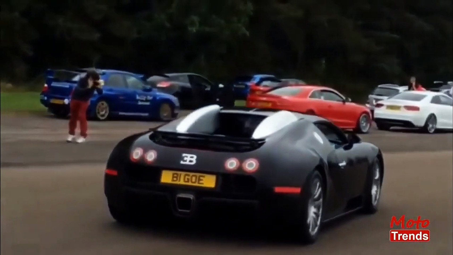 Bugatti Vs Ferrari