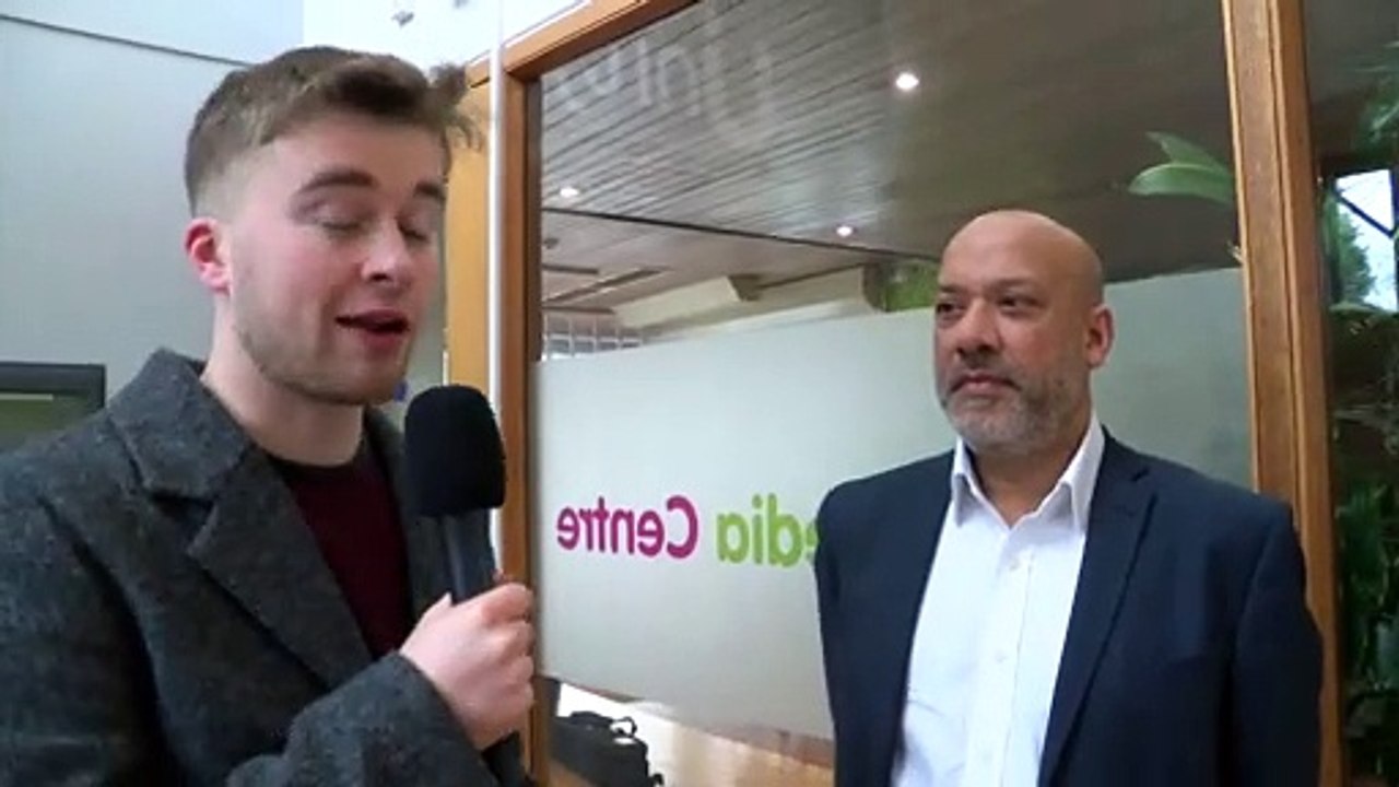 Ali Akbor Was Named An OBE On New Years Honours List! - video Dailymotion