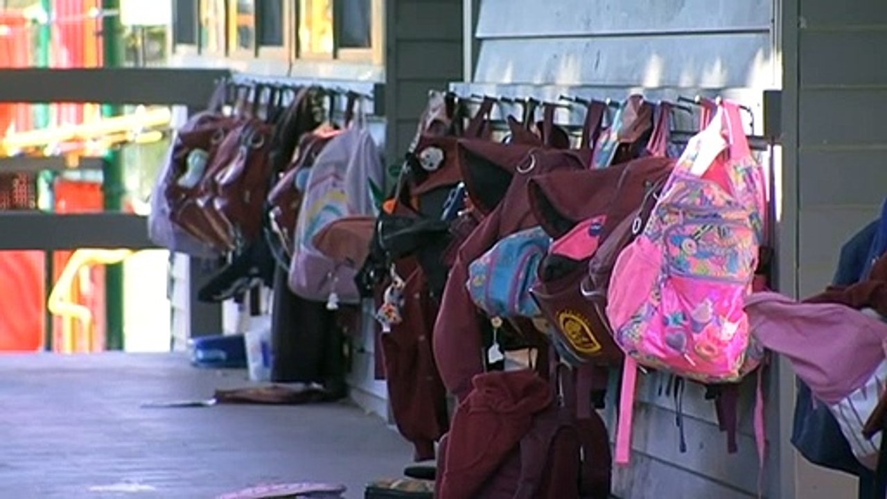 MELB locals say outer fringes need more money - video Dailymotion