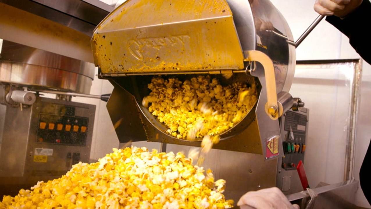 How this Indiana popcorn farm makes 100 million pounds of popcorn ...