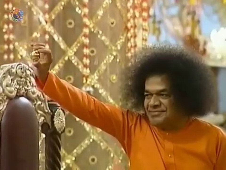 Bhagawan Sri Sathya Sai Baba Shivaratri Hiranyagarbha Lingam | Sathya ...